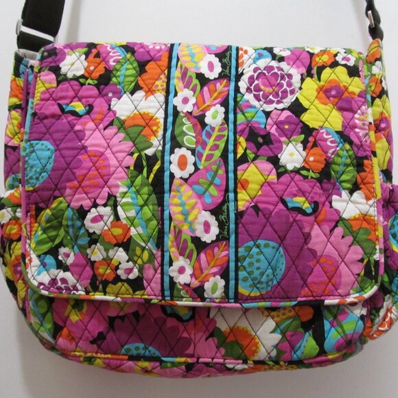 Vera Bradley | Bags | Vera Bradley Floral Messenger Baby Diaper Bag ...